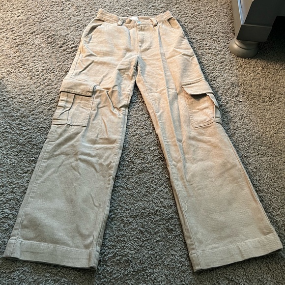 Full Tilt | Pants & Jumpsuits | Full Tilt Cropped Cargo Pants | Poshmark